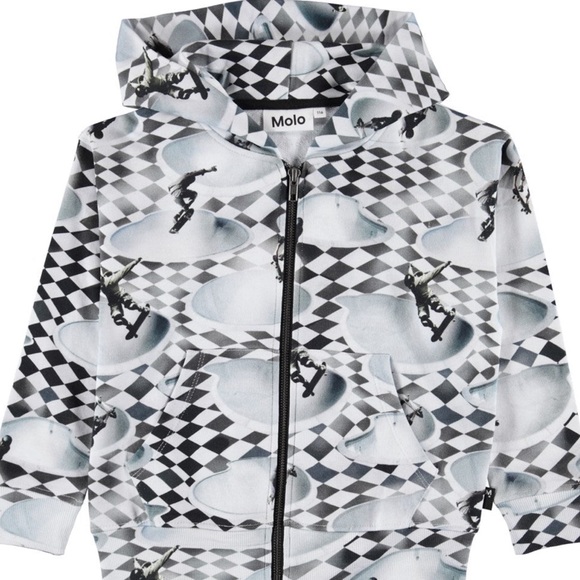 Molo | Shirts & Tops | Molo Boys Skate Check Zip Up Hoodie Size 6 ...
